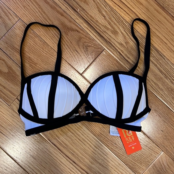 River Island | Swim | Nwt River Island Bikini Top | Poshmark